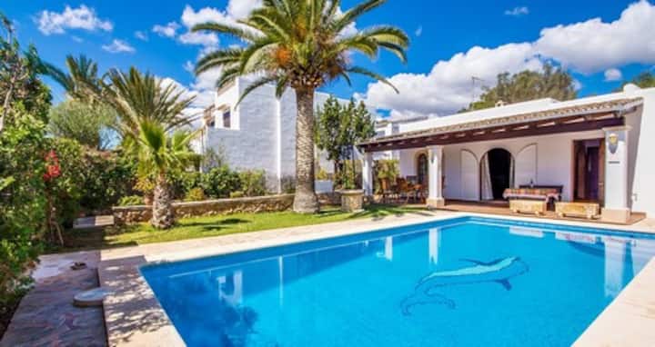 Goleta 10, Central Located Villa For 6 Persons - カーラ・ドール