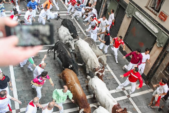 San Fermín Bull Run Balcony Spots (No Lodging) - Pampelune