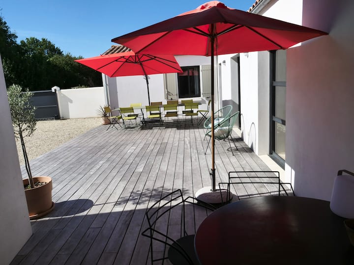 Spacieuse Maison Au Calme Avec Grand Terrain Boisé - La Cotinière