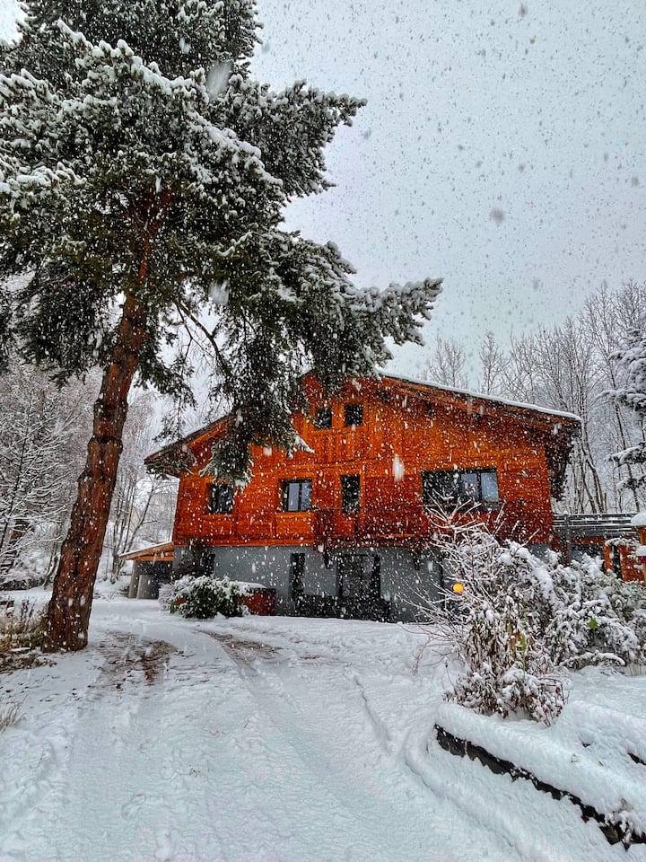 Chalet 12 P, 5 Chambres, 4 Salles De Bain, Sauna. - Bardonecchia