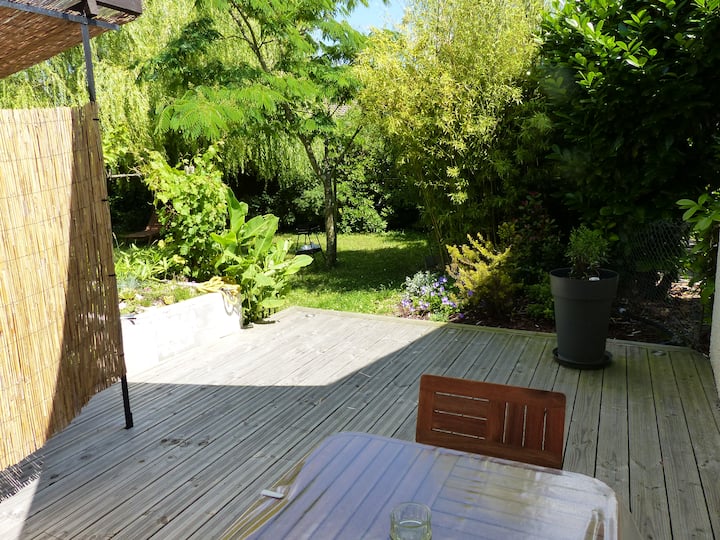 Petit Studio, Terrasse, Jardin, Wifi, Plages. - Ronce-les-Bains