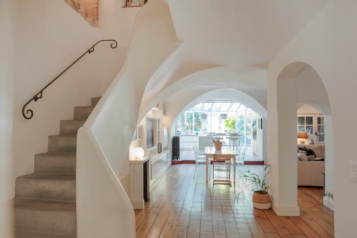 La Villa D'antan: 150m2 De Calme En Coeur De Ville - Montpellier