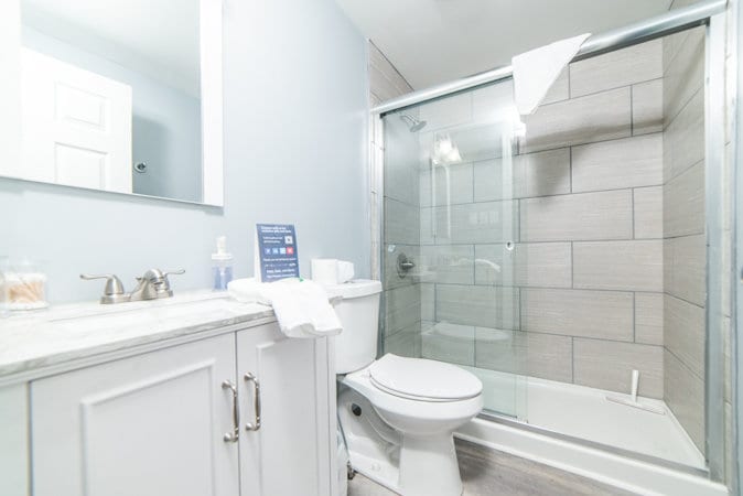 1st Floor | Free Parking | Washer & Dryer | Agh - Pittsburgh, PA