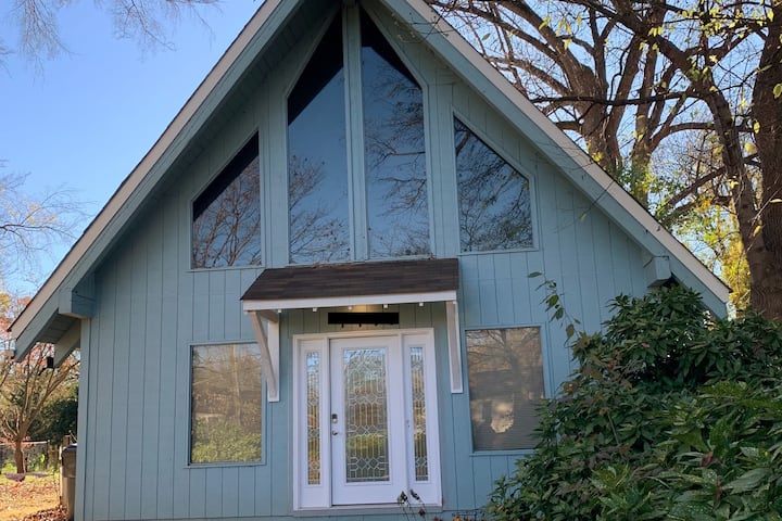 Modern A-frame Home With Loft - Burlington, NC
