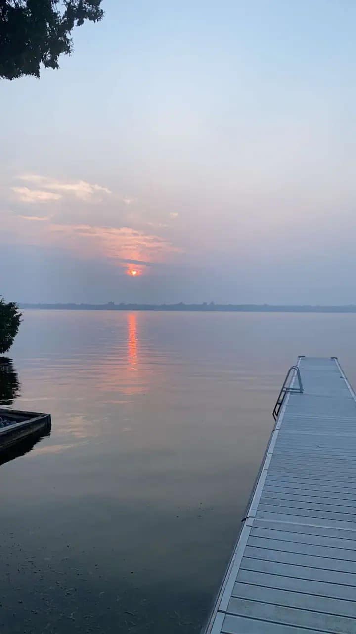 *Kawartha Lakefront Cottage* - Kawartha Lakes