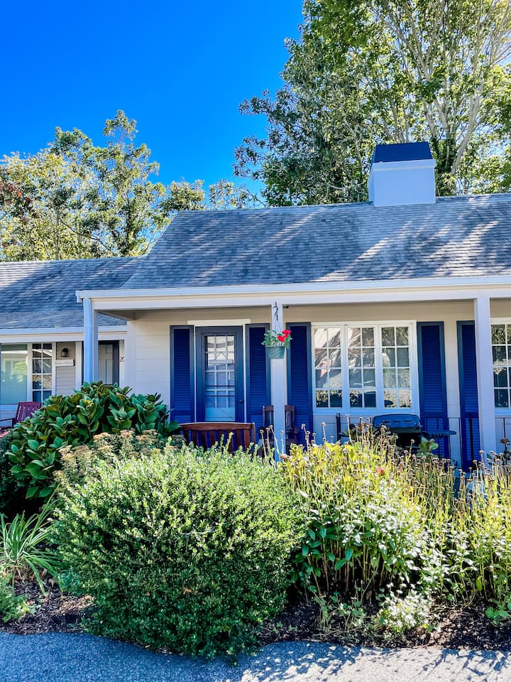 Cape Cod Condo,walk To Beach, Near Nantucket Ferry - Harwich, MA