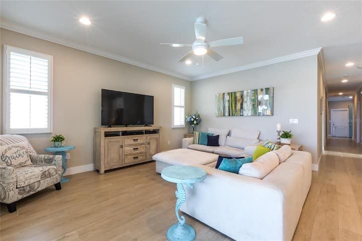 Waterfront,3/2 Pool/spa, Outdoor Kitchen, Dock - Apollo Beach, FL