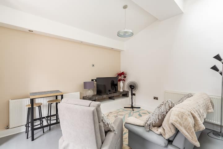 500+ Manchester Holiday Rentals | Apartments and Houses | Airbnb