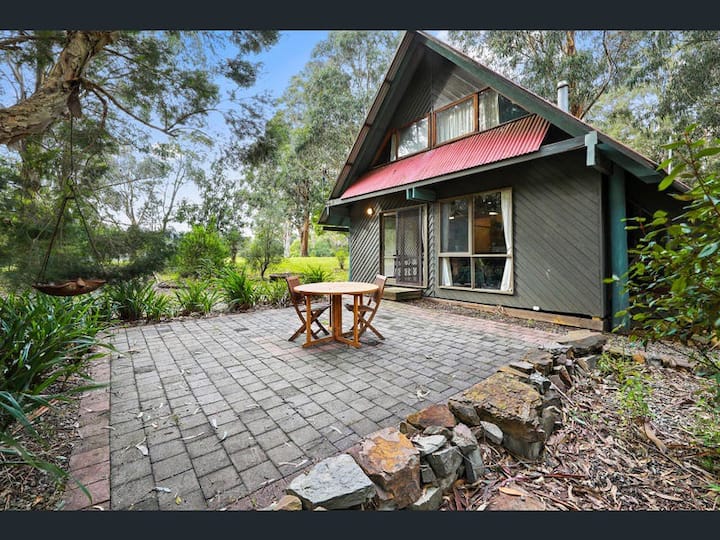Toorongo Cottage - A Special Mountain Break-away - Currawong Rd