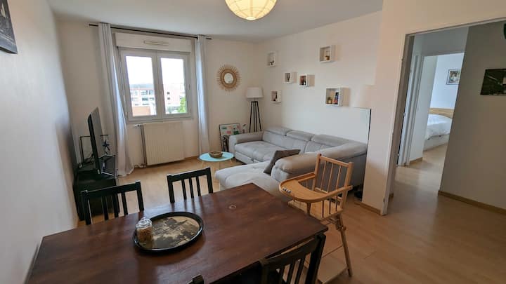 Porte De Paris Cozy T2 50m² Tout éQuipé Village - Les Lilas