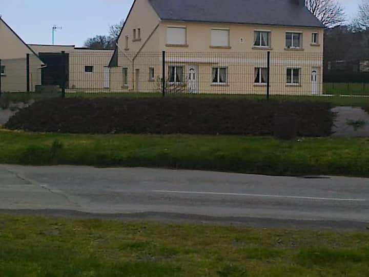 Appartement Au 1 éTage D Un Maison D' Habitation - Binic