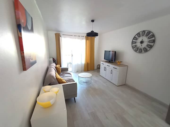 Collioure Appt. T3 - Rés. Privée - Parking Gratuit - Collioure