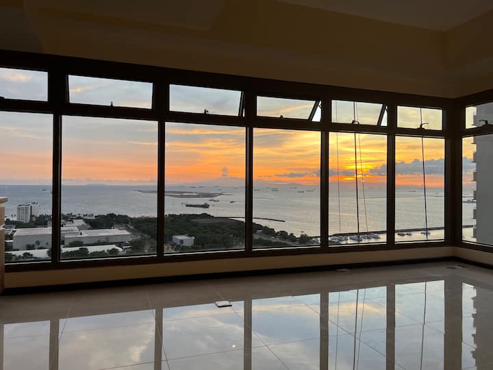 New Spacious unit Stunning view of Manila Bay - Condominiums for Rent ...