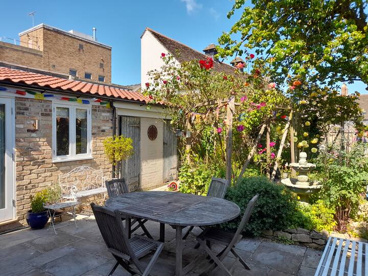 Wellcoming Bedroom,centre Of Stamford,2 Nights Min - Stamford