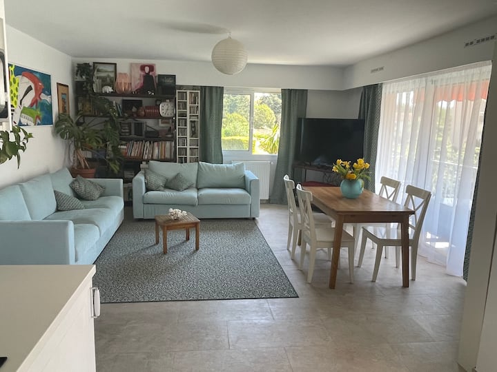 Superbe 4p à 2 Mn De La Plage à Pied - Antibes