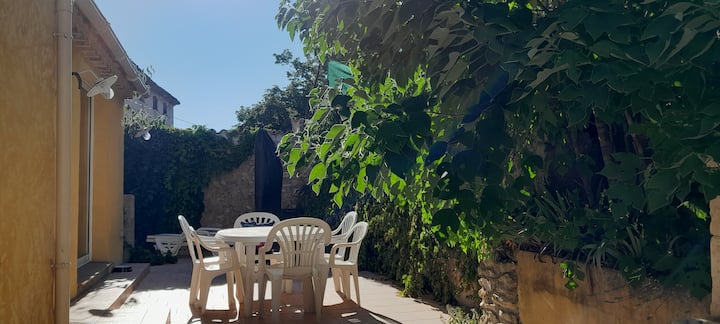 Jolie Maison De Village Avec Terrasse - Esparron-de-Verdon