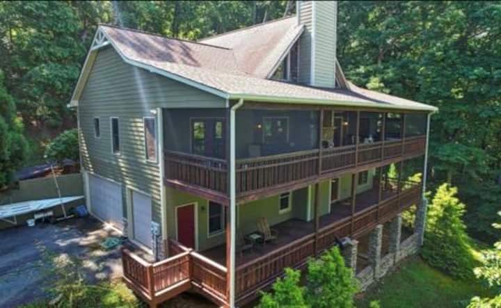 Chiefs Cove-2 Master Suites-10% 7 Night Stays - Hiawassee, GA