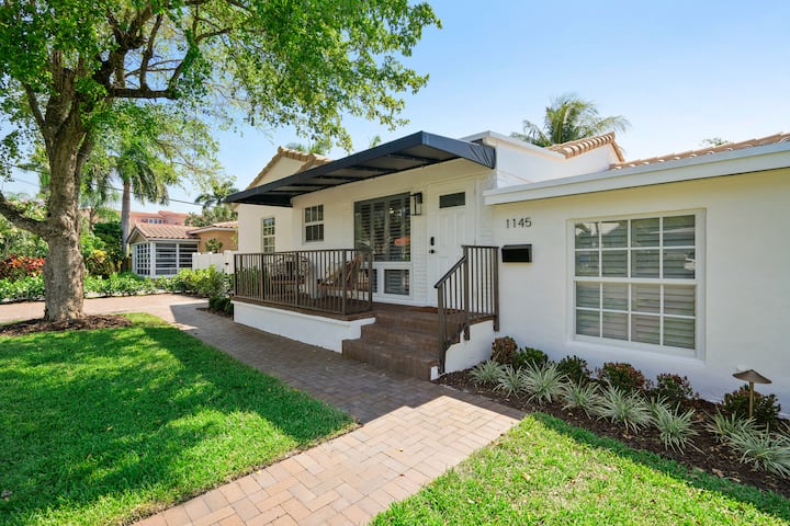 Group Getaway: 2 Villas, Insta-worthy, Near Fun! - Broward County, FL