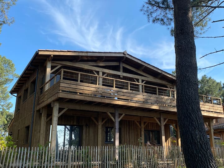 Maison En Bois Avec 3 Studios _ Golf Et Pinède - Lacanau