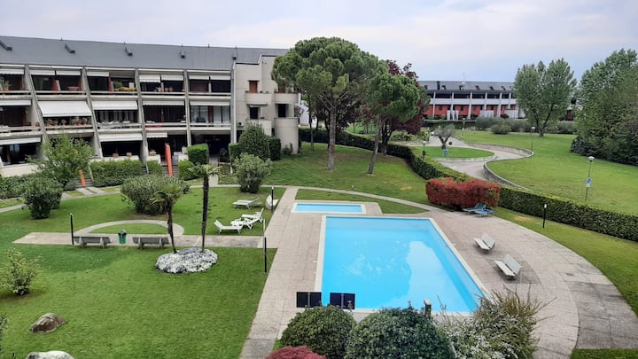 Lidia House - Appartamento Con Vista Piscina - Desenzano del Garda
