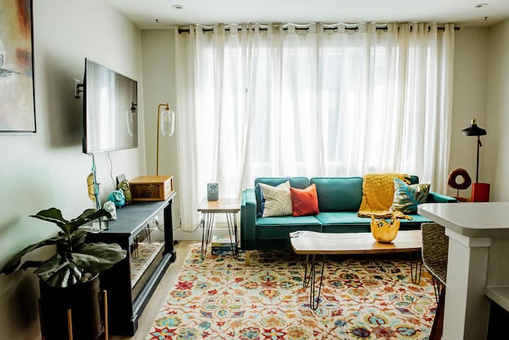 Townhouse In Downtown Tc, Walk To Beach And Shops - Traverse City