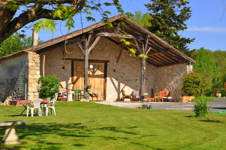 Chambre D'hôte "Ebène"-piscine-spa-massages - Lot-et-Garonne