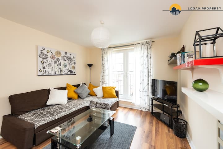 Lovely 2 Bed Apartment With Free Parking - Craigmillar Castle