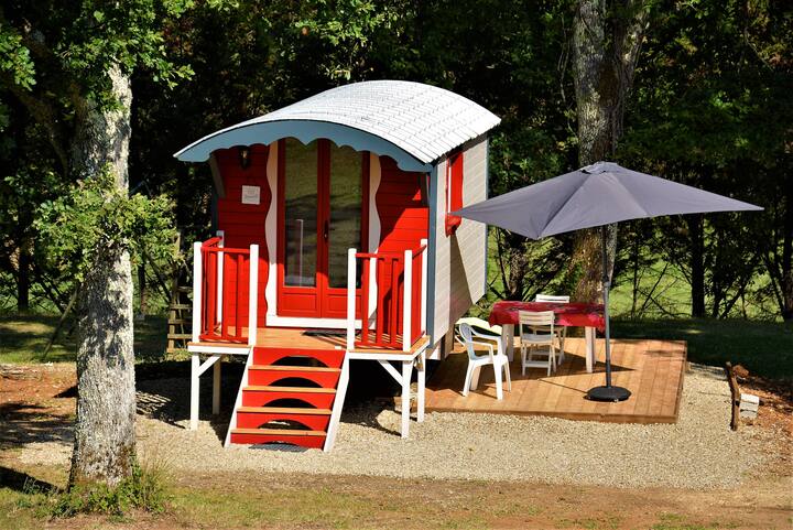 Roulotte Avec Piscine Partagée - Lot