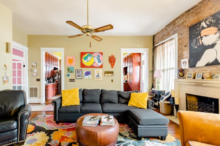 Casa Lola - Hip Victorian - Nashville, TN