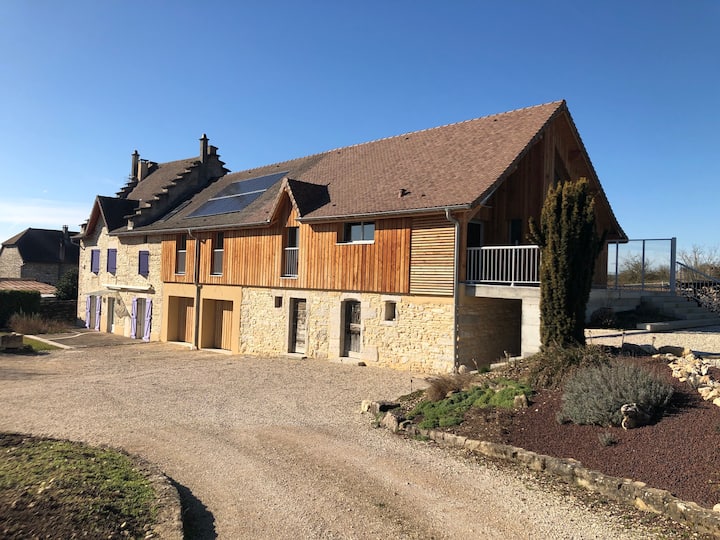 Gite O Relais Des Gardes - Morestel