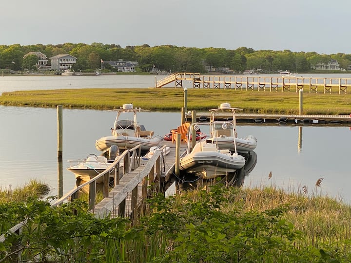 Waterfront W/private Dock - Falmouth, MA