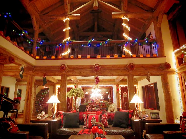 Santa Fe Ranch At Christmas, Sleep 24+ - Villanueva State Park, Villanueva