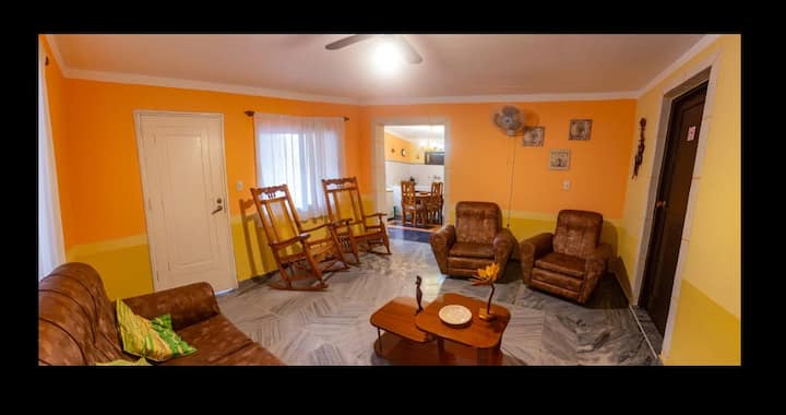 Casa Rompeolas - Varadero