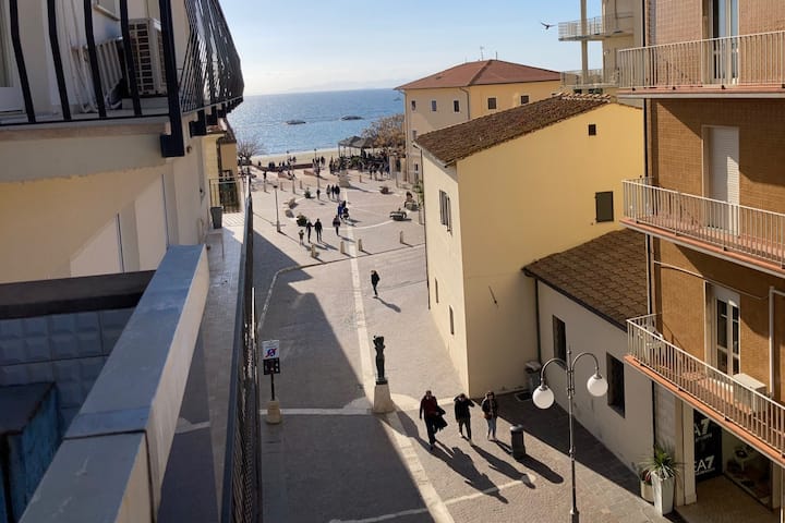 Appartamento Incantevole Vista Mare: Follonica - Follonica
