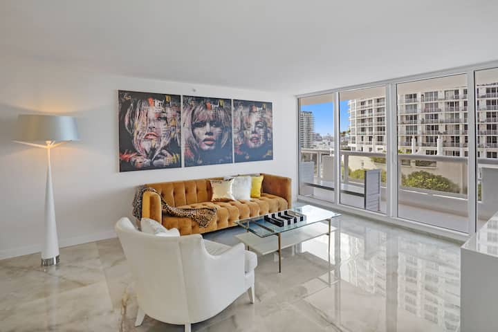 City Of Dreams! Renovated With Water & Park Views - Miami
