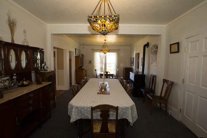 The Mainline, King Bed Ste, Accessible, 1st Floor - Chama, NM