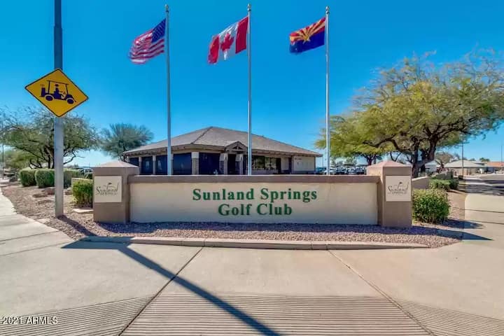 Sunland Springs Village 45+
Golf, Pools, Courts - Apache Junction, AZ