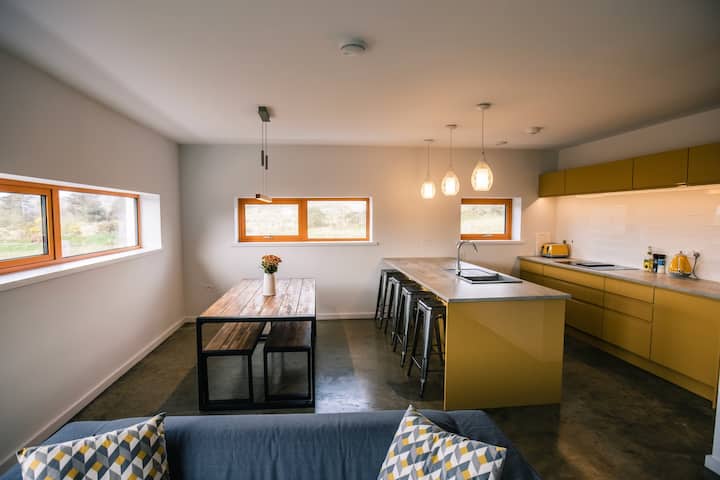 Beautiful 4 Bedroom Holiday Cottage. - Letterkenny