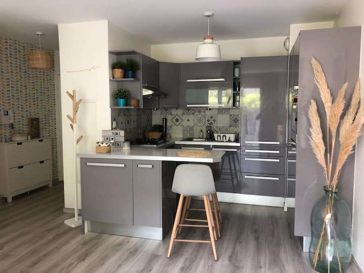 T2, Calme, Parking, Proche Ttes Commodités - Anglet