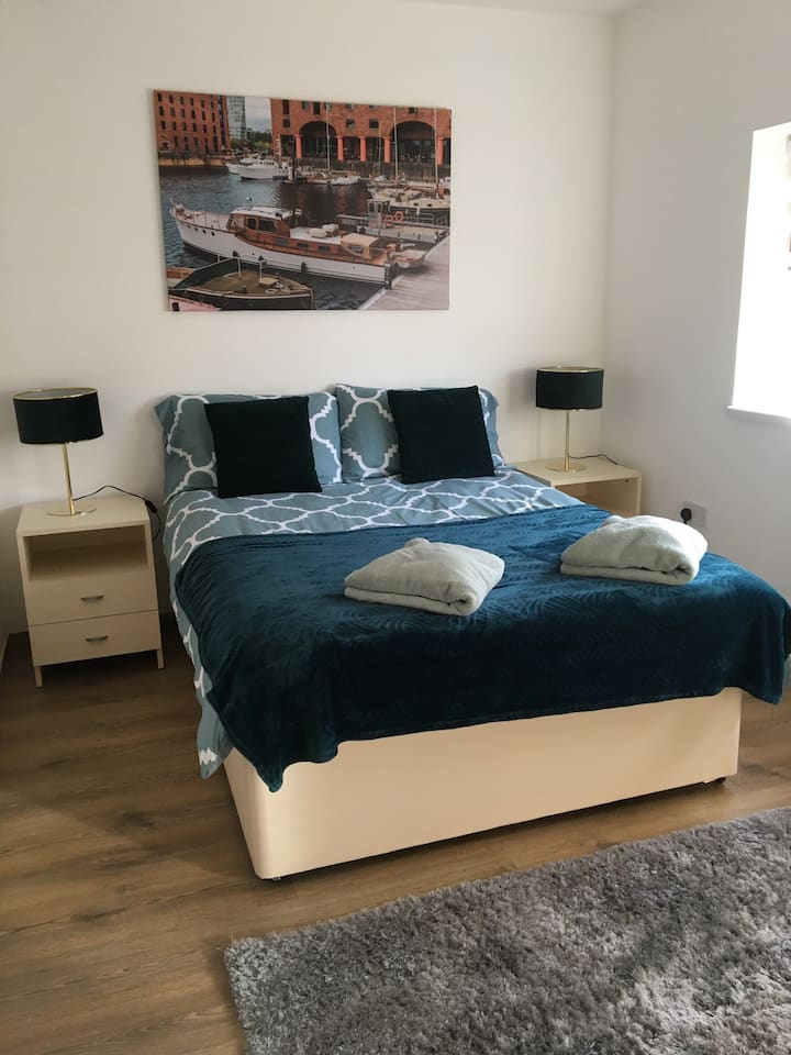Modern 1-bedroom Flat Perfect For Match/city Break - Liverpool