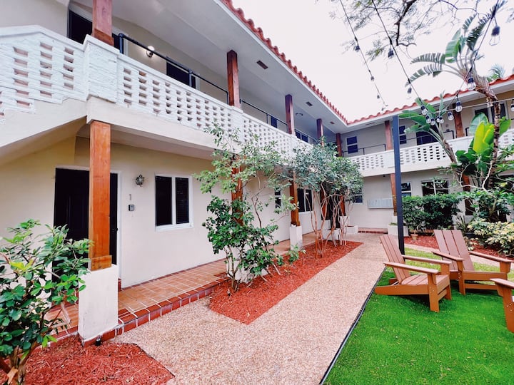 Lovely & Spacious 2 Bedroom Apt Coral Ridge - Fort Lauderdale