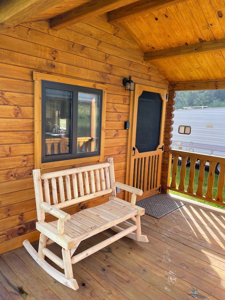 Salmon Cabin, Riverfront Zook Cabin At Golden Bear - Klamath, CA