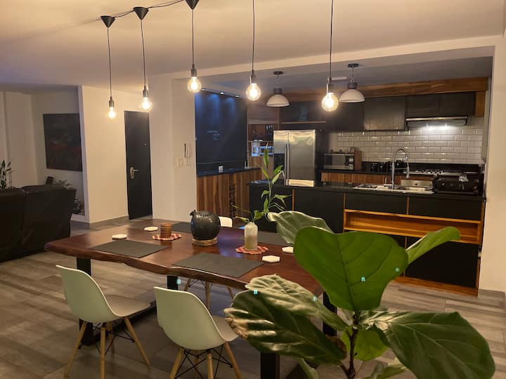 Moderno , Amplio, Cómodo Y Céntrico  Apartamento - Panama City