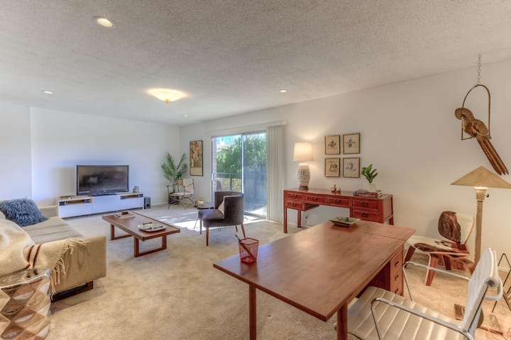 Charming, Quiet, Central Condo, Sleeps Up To 6 - 圖森