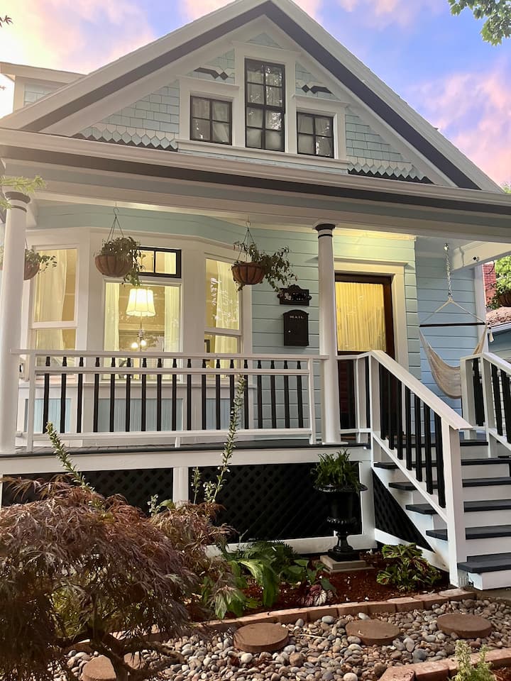 The Lanthorn House: Family Oasis In Central Pdx - Portland