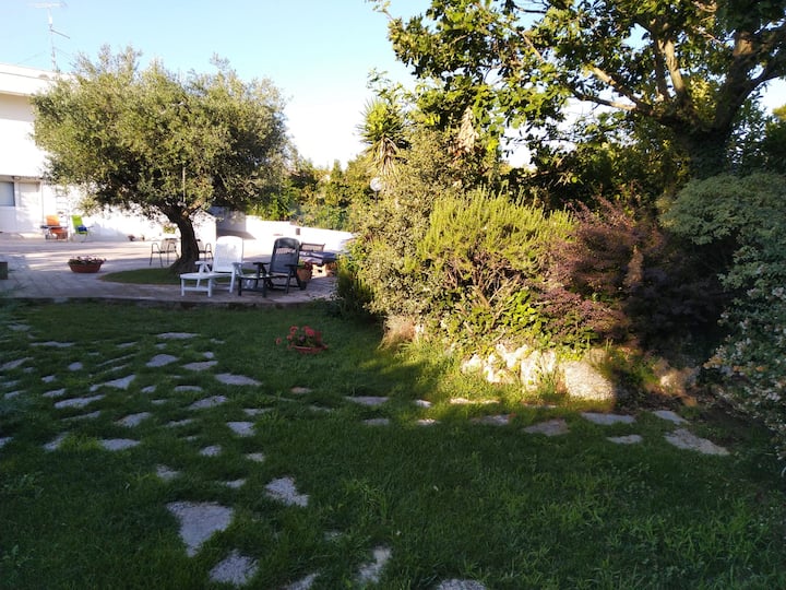 Archi Di Puglia
 Casa Vacanze  Giardino E Piscina - Cisternino