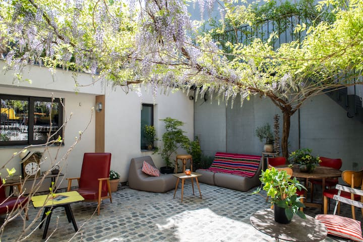 Chambre Cosy Avec Douche Et Accès Indépendant - Saint-Ouen