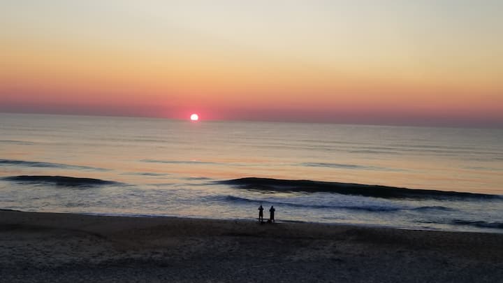Ocean Front 3 Bedroom Condo - Kill Devil Hills, NC