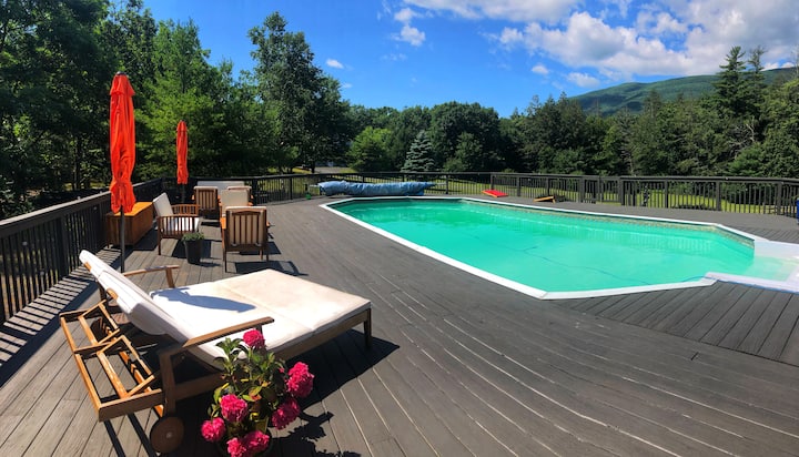 Catskills Family Retreat: Pool, Sauna And Animals! - Woodstock, NY