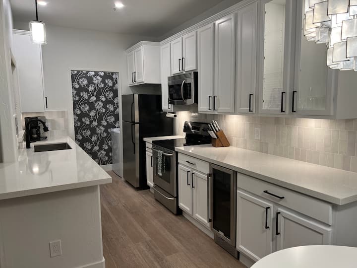 Luxury Boutique 1bd/1ba In North Scottsdale - Scottsdale, AZ
